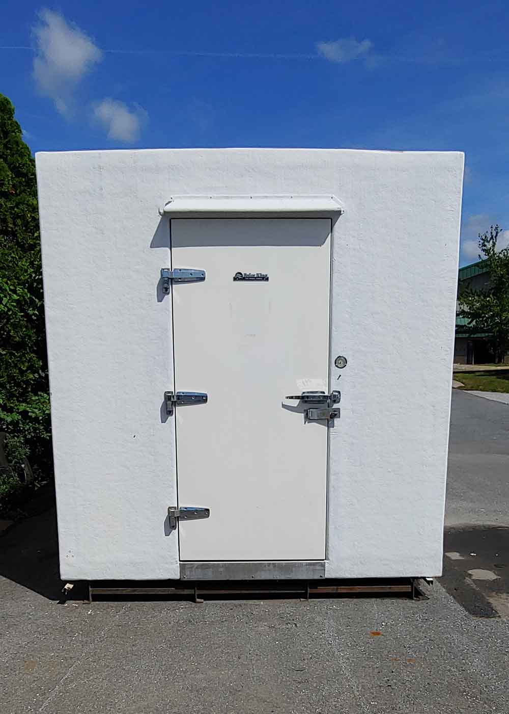 8 x 20 Walk In Refrigerator/Freezer - Mobile Kitchen Systems